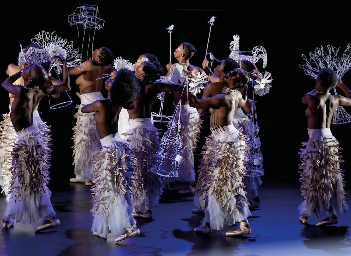 Hatched Ensemble - Azenda.re